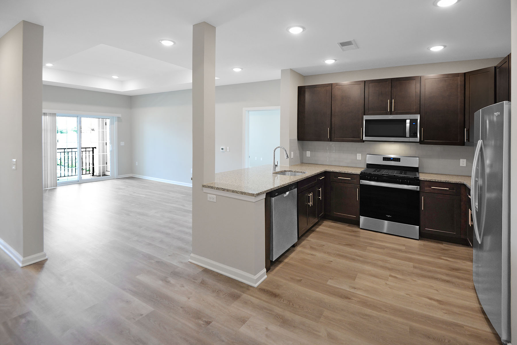 Hamilton TWP Apartment Photo Gallery | The Crossings At Hamilton Station